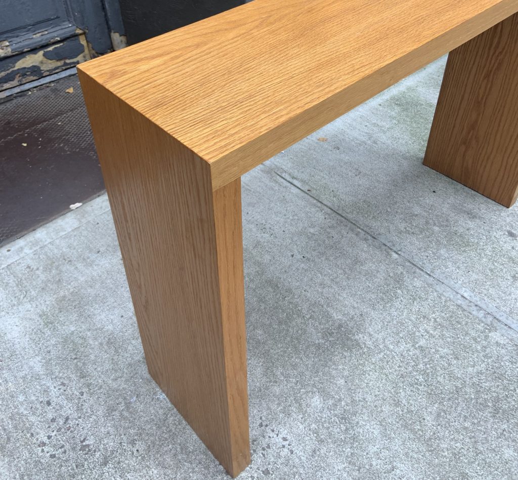 Small Oak Console Table From the 1970s – Mid-Century Modern Furnishings ...